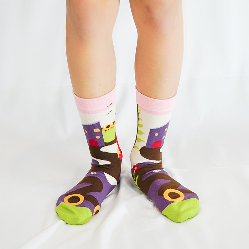 Islamic Metropolis Socks | TheSockWave