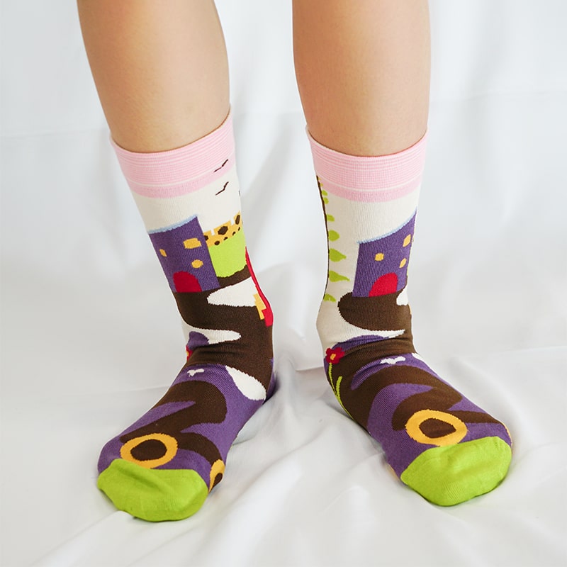 Islamic Metropolis Socks | TheSockWave