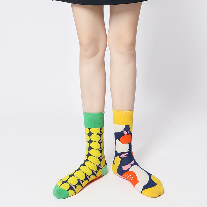 Lemon Fantasia Socks | TheSockWave