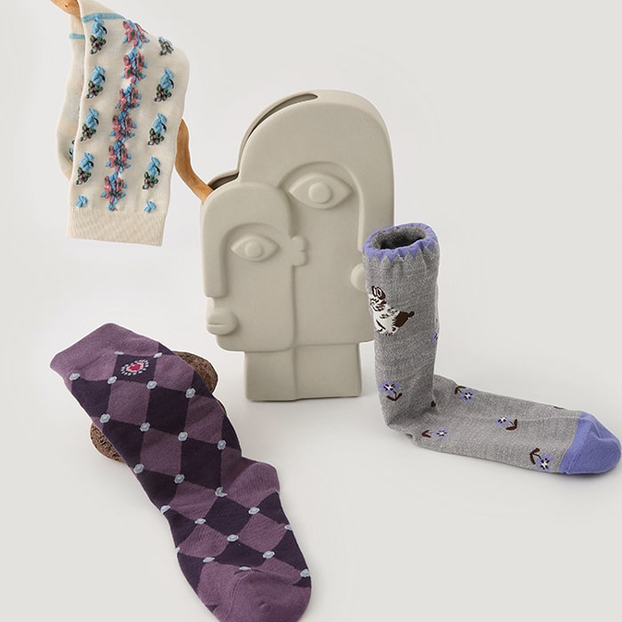 Moon Rabbit's Pearl Socks Set | TheSockWave