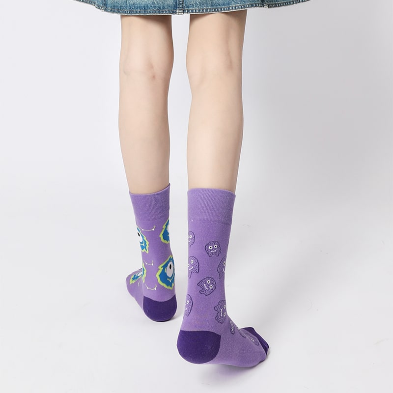 One-Eyed Alien Socks | TheSockWave