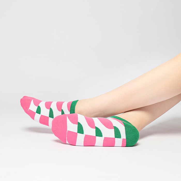 P & G Romance Socks | TheSockWave