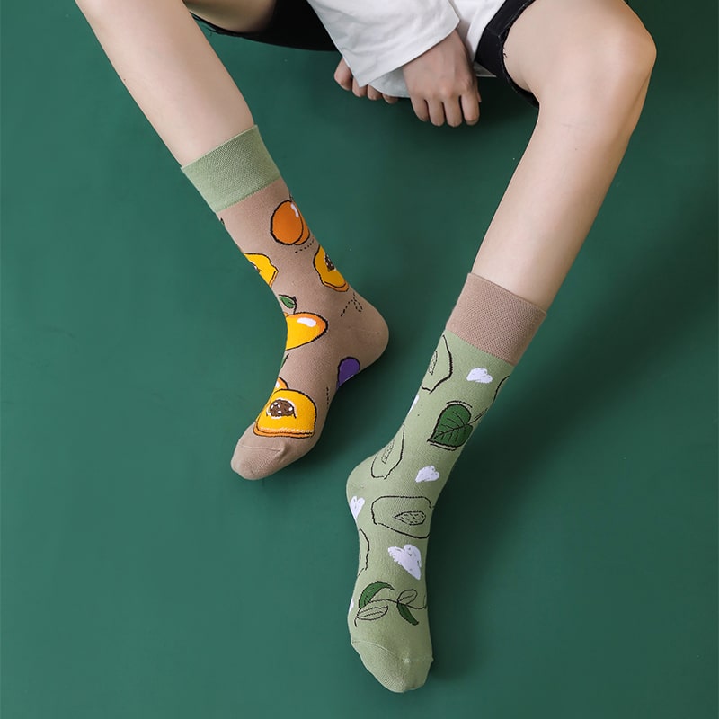 Sketch Peach Socks | TheSockWave