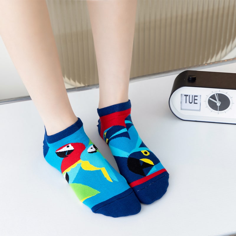 Twin Blue Parrot Socks | TheSockWave